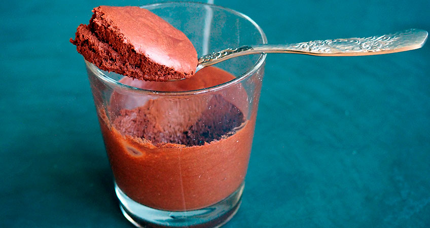 Mousse Vegan de Chocolate e Aquafaba